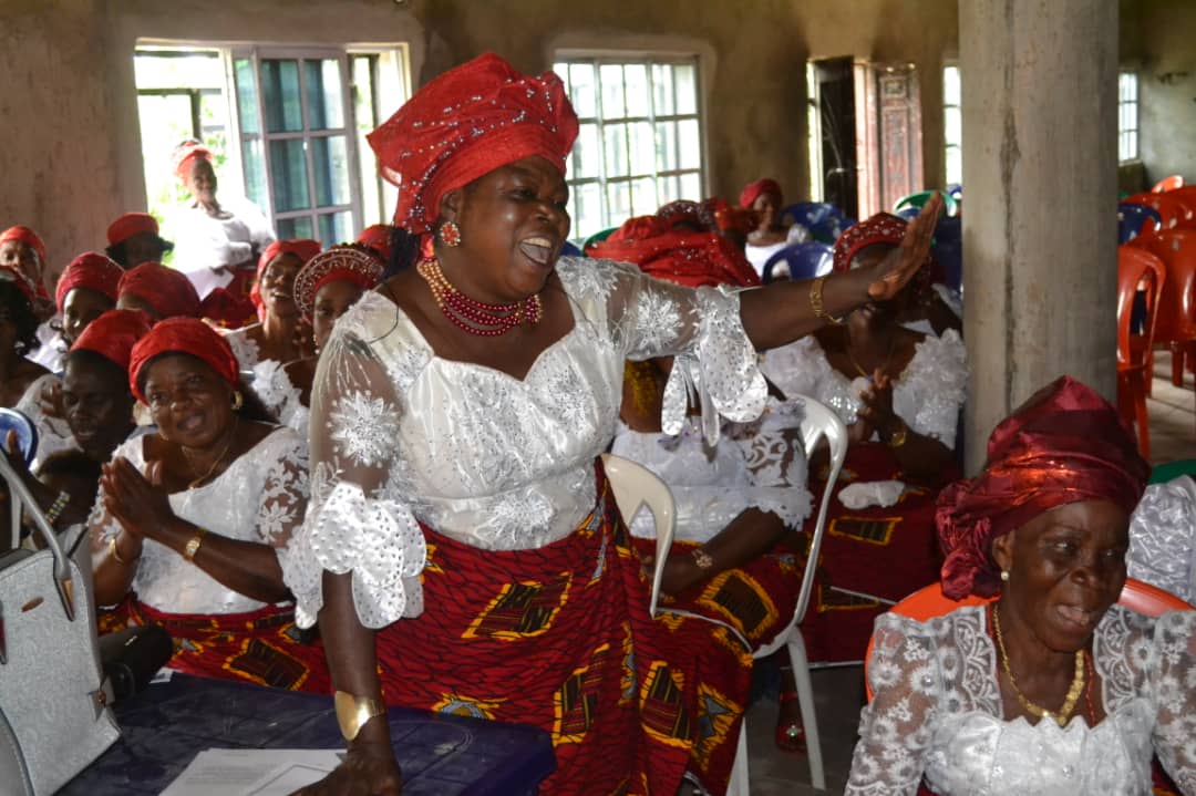 IMO STATE FIRST LADY, H.E. BARR. CHIOMA UZODIMMA BAGS AWARD OF GRAND ...